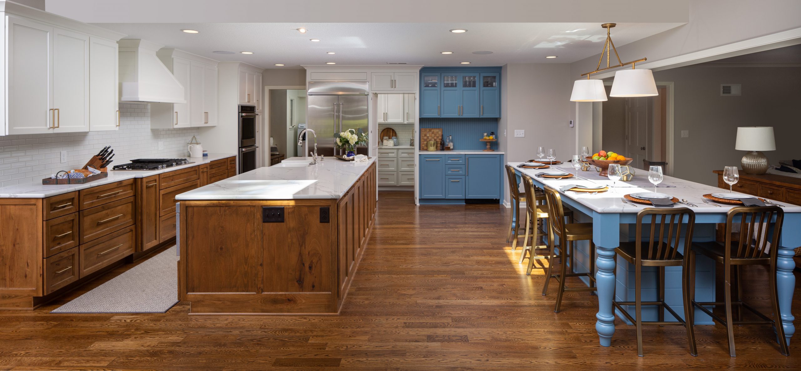 Award Winning Table for Seven Project – Experience 40 Project 1