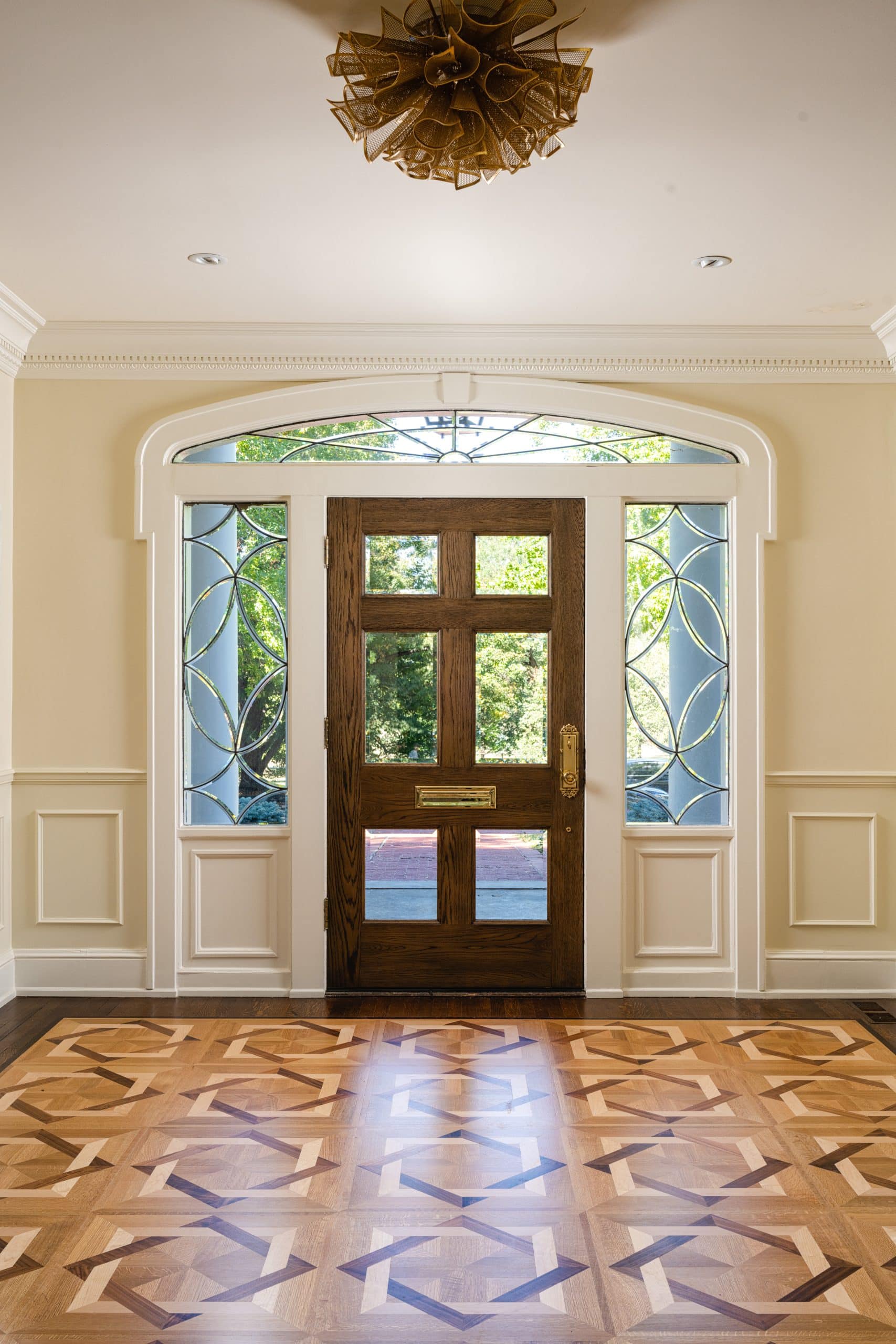 Restoring a 1928 Georgian Colonial : Entry, Dining, Stairs, Upstairs