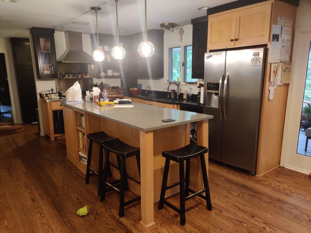 5 Brilliant Kitchen Makeovers with Existing Cabinets